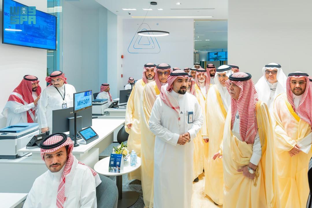 Commerce Minister Opens Saudi Business Center Branch in Makkah Chamber